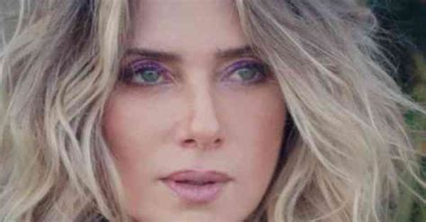 De Fio Dental Let Cia Spiller Explicita Bumbum E Eleva Clima