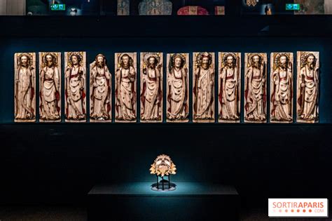 Trésors médiévaux du Victoria Albert Museum lexposition prolongée