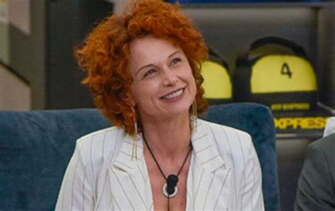 Beatrice Luzzi Chi La Concorrente Del Grande Fratello