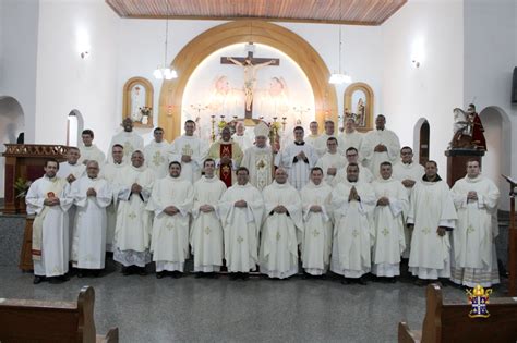 Padre Leonardo João toma posse como administrador paroquial de São