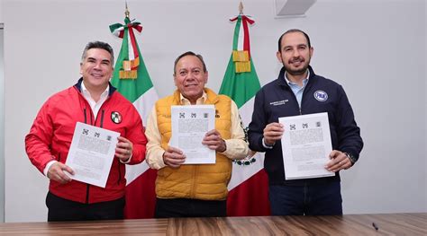 PAN PRI y PRD registran ante INE Coalición Fuerza y Corazón por México