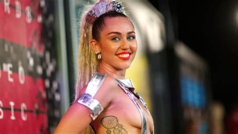 Miley Cyrus MTV Awards Breast Flash Causes Barely A Stir