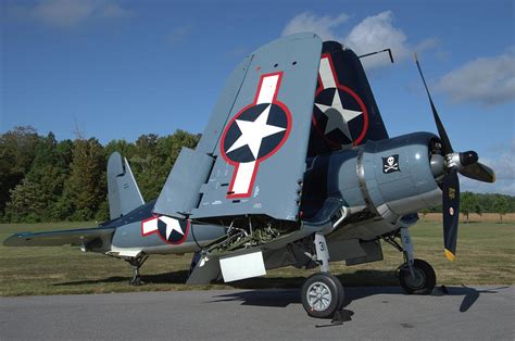 Corsair F4u