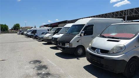 İkinci el araba fiyatları dibi gördü 200 bin TL birden düştü Satışlar