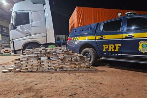 Em duas operações PRF apreende 240 quilos de pasta base de cocaína