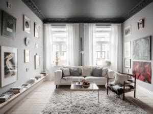 A Dark Green Painted Ceiling In An Art Filled Apartment The Nordroom