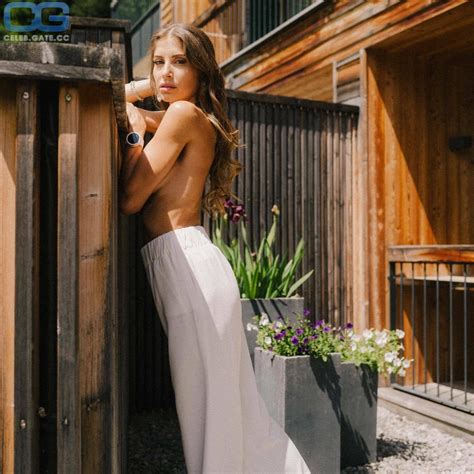 Cathy Hummels Nackt Nacktbilder Playboy Nacktfotos Fakes Oben Ohne