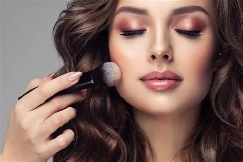 Make Up Ke Pesta Malam Hari Saubhaya Makeup