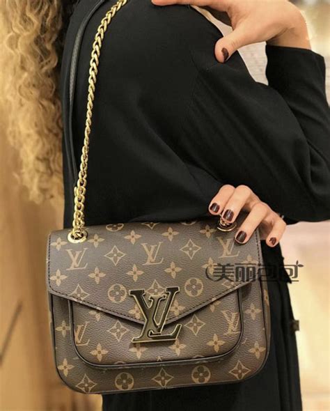 Logo Lv Lv Logo