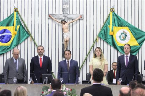 Elmano de Freitas toma posse como governador do Ceará Portal IN
