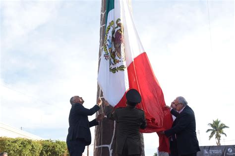 Ayuntamiento de El Fuerte realizó acto cívico para conmemorar el Día de