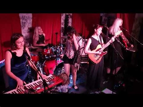 The Last Dinner Party Sinner Live The Deaf Institute Manchester