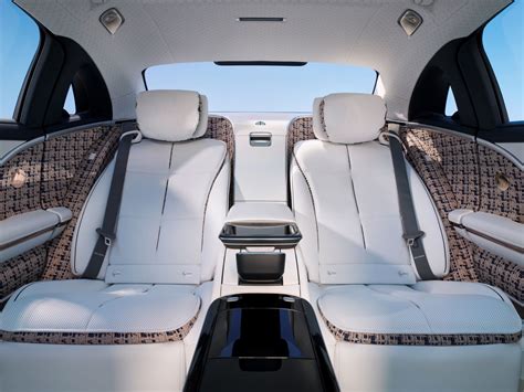 Das ultimative Sammlerstück Mercedes Maybach präsentiert