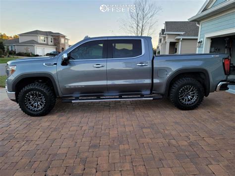 2022 GMC Sierra 1500 Limited With 18x9 12 Fuel Rebel And 275 70R18