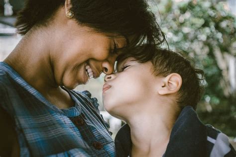 Nanas Co explica por qué hay que enseñar a los niños a que sean