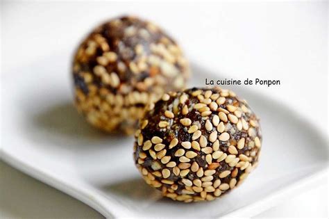 Recette de Boules d énergie aux amandes cajou dattes pruneaux et
