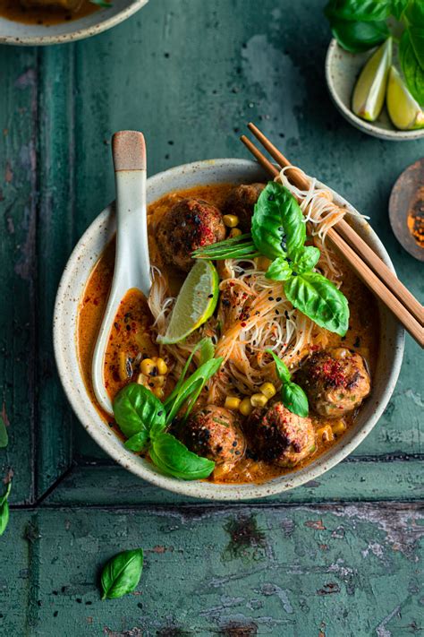 Rotes Thai Curry Mit Kokosmilch Einfach Lecker In 20 Min