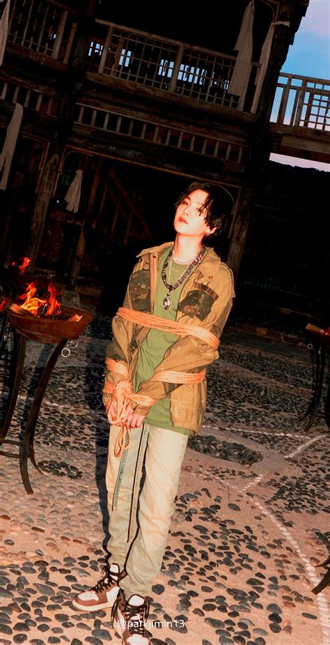 Agust D 대취타 AgustD D 2 대취타 Daechwita Fotos de suga Personajes