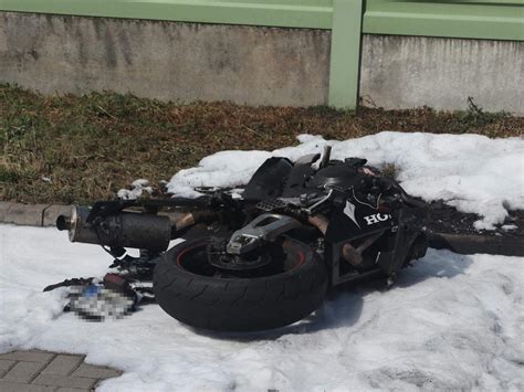 Motocyklista zginął na miejscu Potworny wypadek w Siedlcach Super