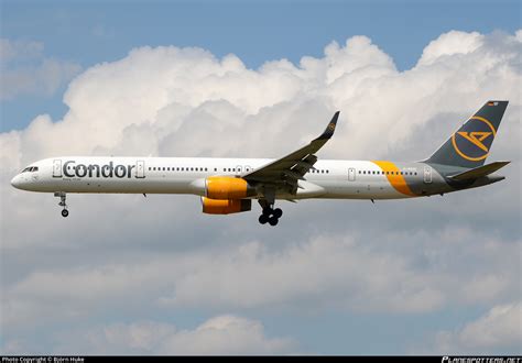 D ABOF Condor Boeing 757 330 WL Photo by Björn Huke ID 1323657