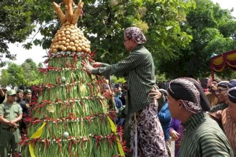 Tradisi Unik Perayaan Maulid Nabi Muhammad Di Indonesia Indozone Fadami