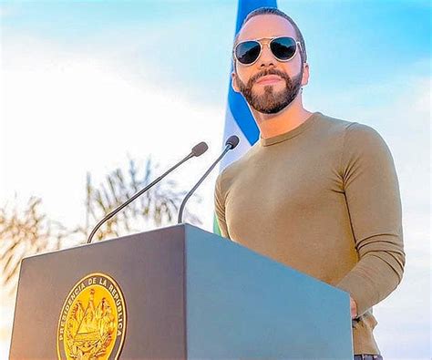 BUKELE PIDE LICENCIA DE SEIS MESES PARA DEDICARSE A LA CAMPAÑA PARA SU