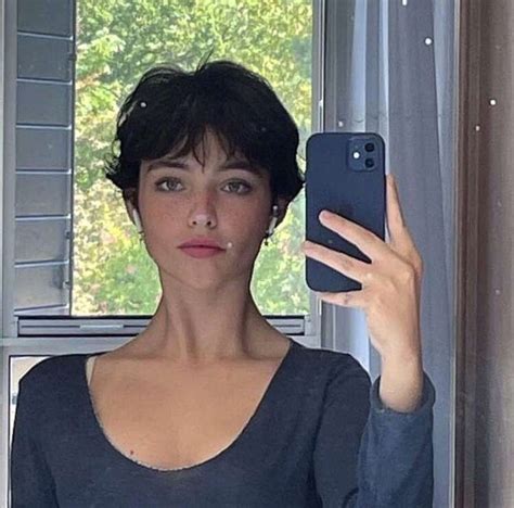 Pin on Hızlı Kaydedilenler Hair inspiration short Really short hair