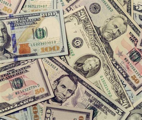 Dólar en Colombia en 2022 evolución del alza y razones Sector