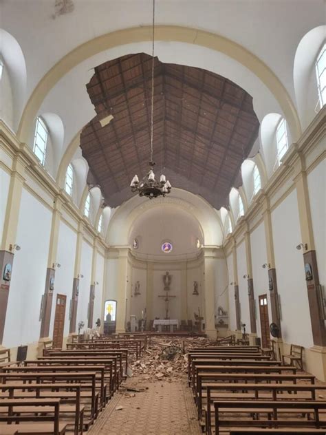 Se derrumbó el cielorraso de la bóveda de la iglesia católica Sagrado