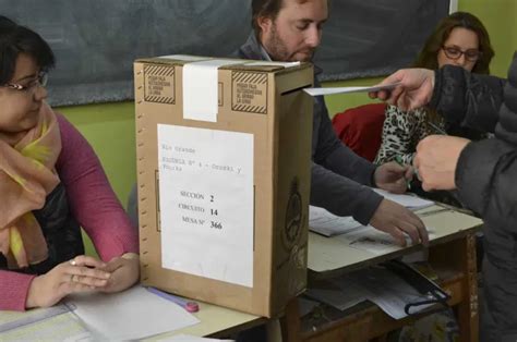 Elecciones 2023 el padrón electoral sumó un millón de personas desde