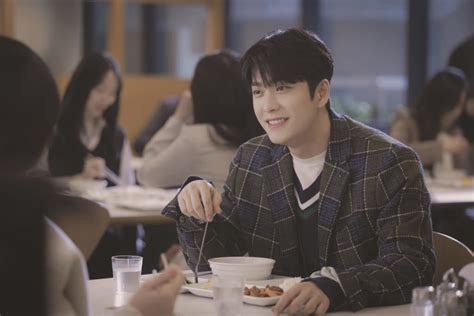 Netflixおすすめ作品韓国ドラマウヨンウ弁護士は天才肌のあらすじキャスト紹介 イエモネ