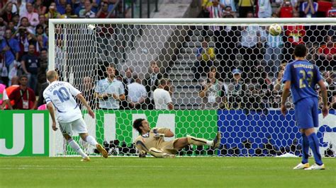 Coupe Du Monde Zin Dine Zidane Explique Pourquoi Il A R Alis