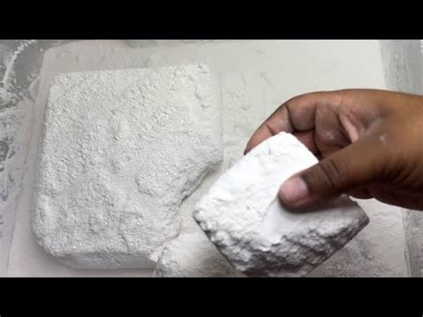 Powdery Gym Chalk Soft Gym Chalk Reforms Crushing And Reforming Gym