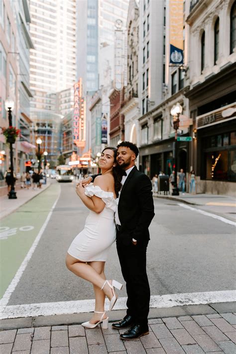 A Classy Downtown Boston Engagement Session Keuris Vicky