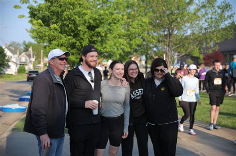 Dan Rolling Photography Marion Arts Fest Half Marathon