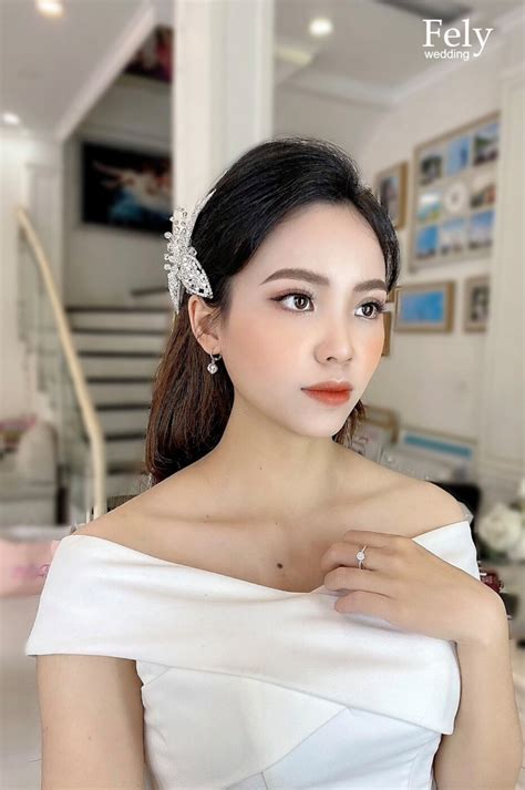 Makeup cô dâu tone tây sang trọng FELY WEEDING