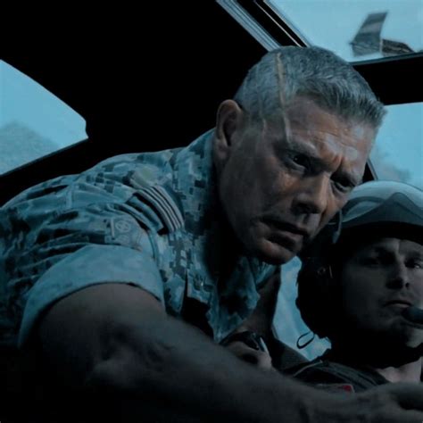 Miles Quaritch Colonel Quaritch Stephen Lang Avatar Movie Brad