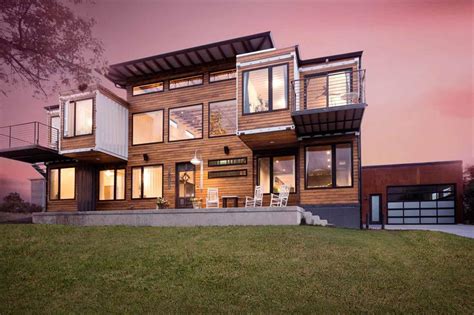 18 Stunning Homes Made Out Of Shipping Containers Loveinc