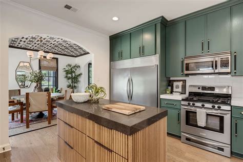 21 Sage Green Kitchens That Are Trendy Yet Timeless