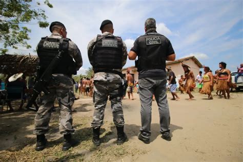 Fazendeiros são presos por assassinato de indígena na Bahia Salvador