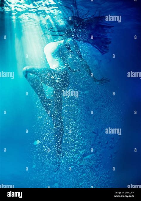 The Girl In A Beautiful White Body Underwater Stock Photo Alamy