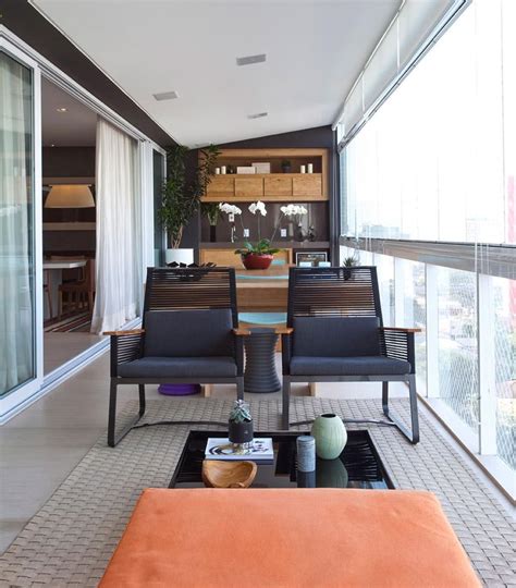 Para quem quer inspirações de decoração de varandas gourmet decoradas