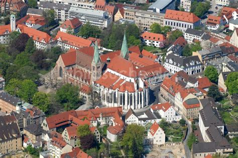 Luftbild Augsburg Kirchengebäude des Domes in der Altstadt in