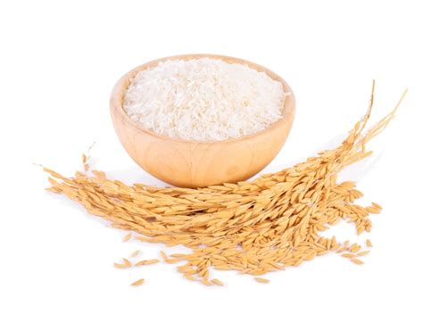 Arroz blanco Arroz jazmín tailandés en el tazón de madera y arroz sin
