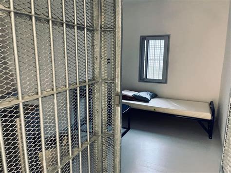 Visite De La Prison De Lutterbach Raphael Schellenberger