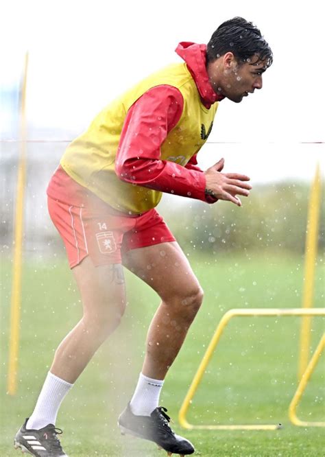QUI PEGLI Il Genoa Ha Ripreso La Preparazione Pagina 9 Di 11