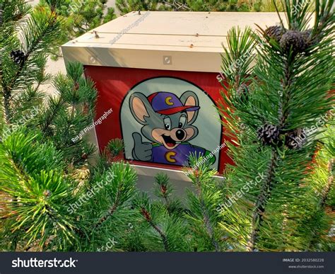 Abandoned Chuck E Cheeses Signage On