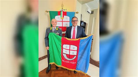 Liguria Il Presidente Toti Incontra Il Nuovo Comandante Della Guardia