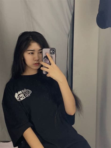 Asian Selfie Square Mirror Mirrors Selfies