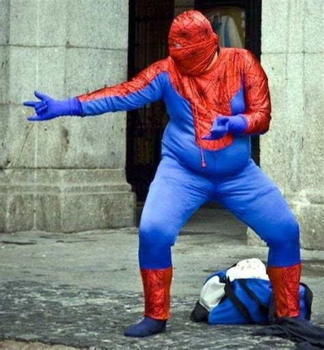 Pin By Hannah Steber On Funnies Bad Cosplay Cosplay Fail Spiderman